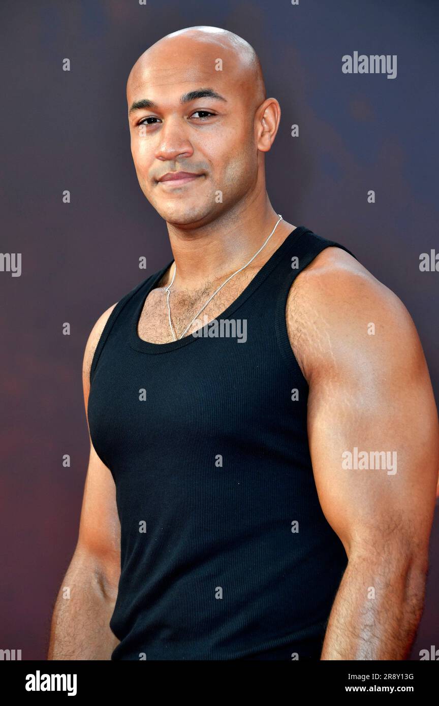 Malick Bauer bei der Premiere des Kinofilms "Indiana Jones and the Dial of Destiny / Indiana ...