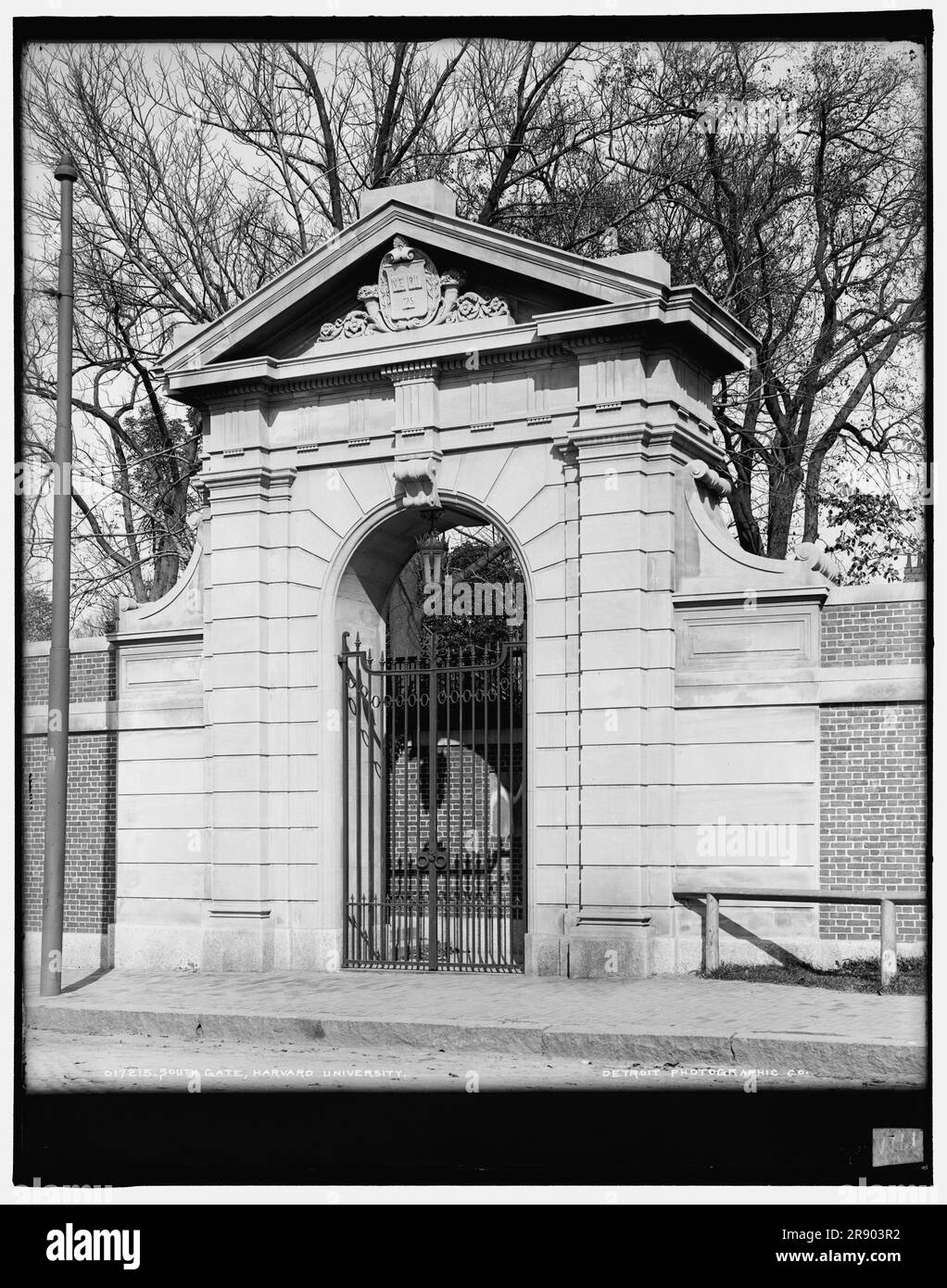 Harvard university campus Foto e Immagini Stock in Bianco e Nero - Alamy