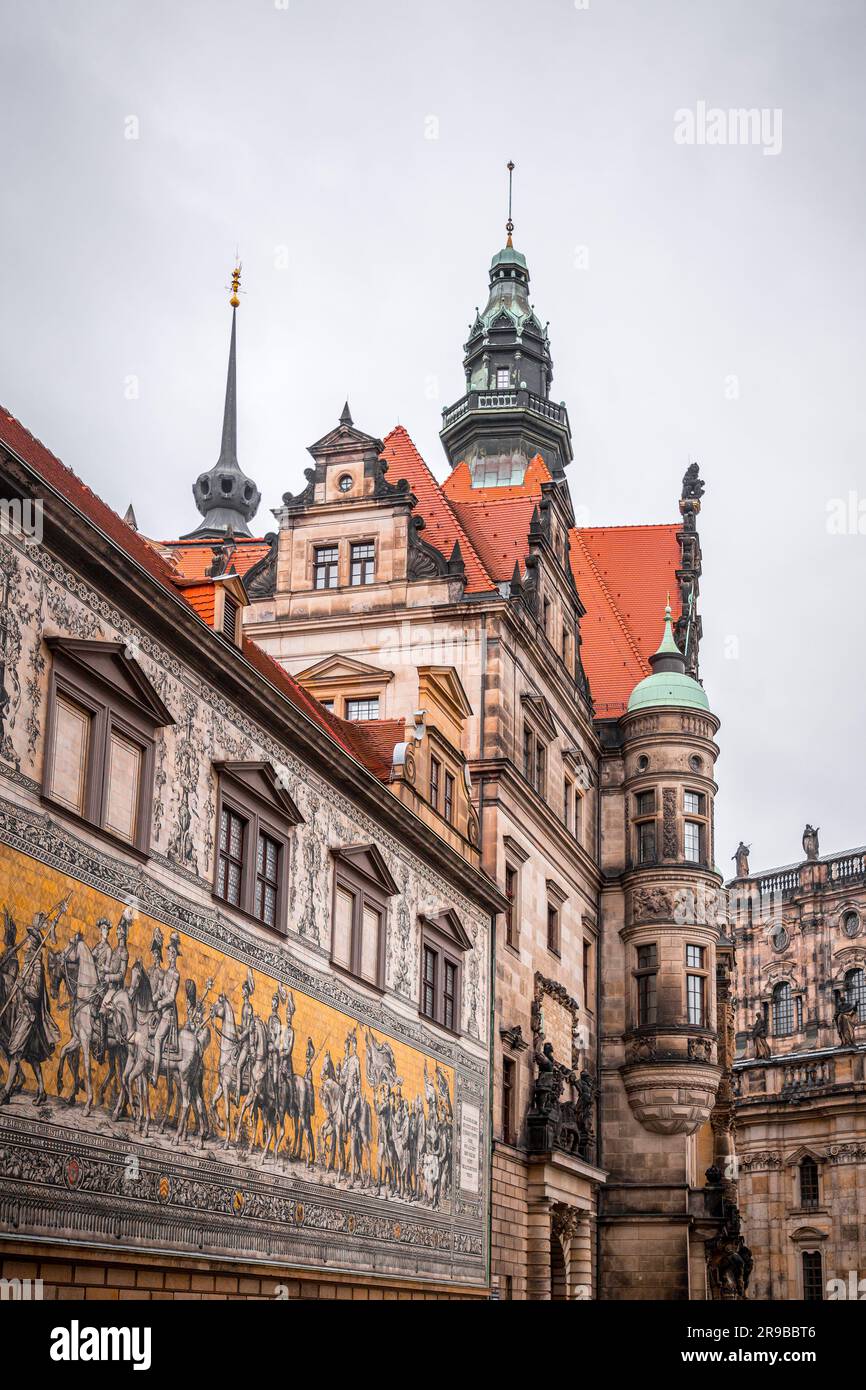 Fuerstenzug, un murale in porcellana raffigurante gli imperatori ...