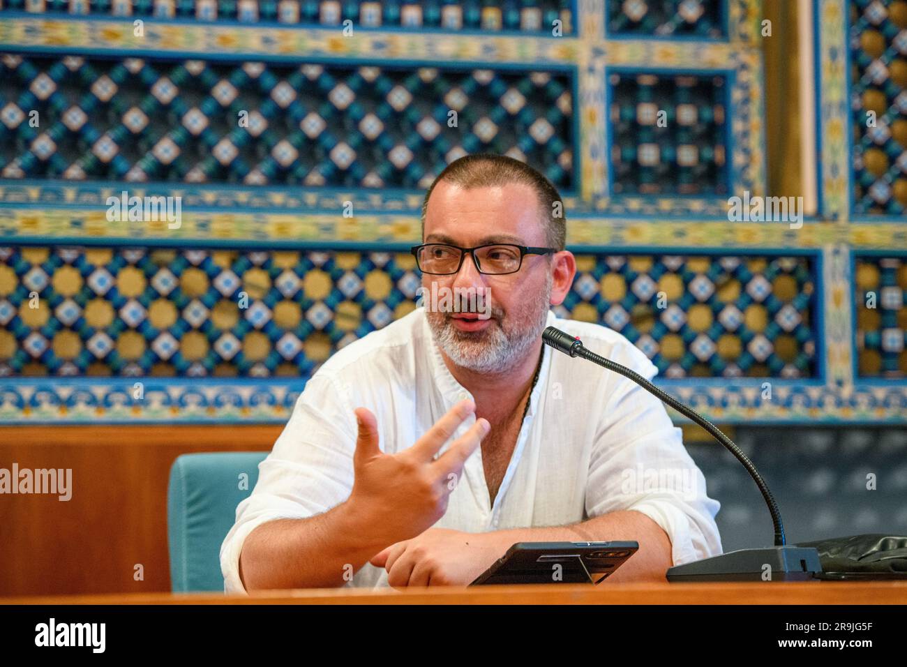 Sala congressi della grande moschea di roma immagini e fotografie stock ...