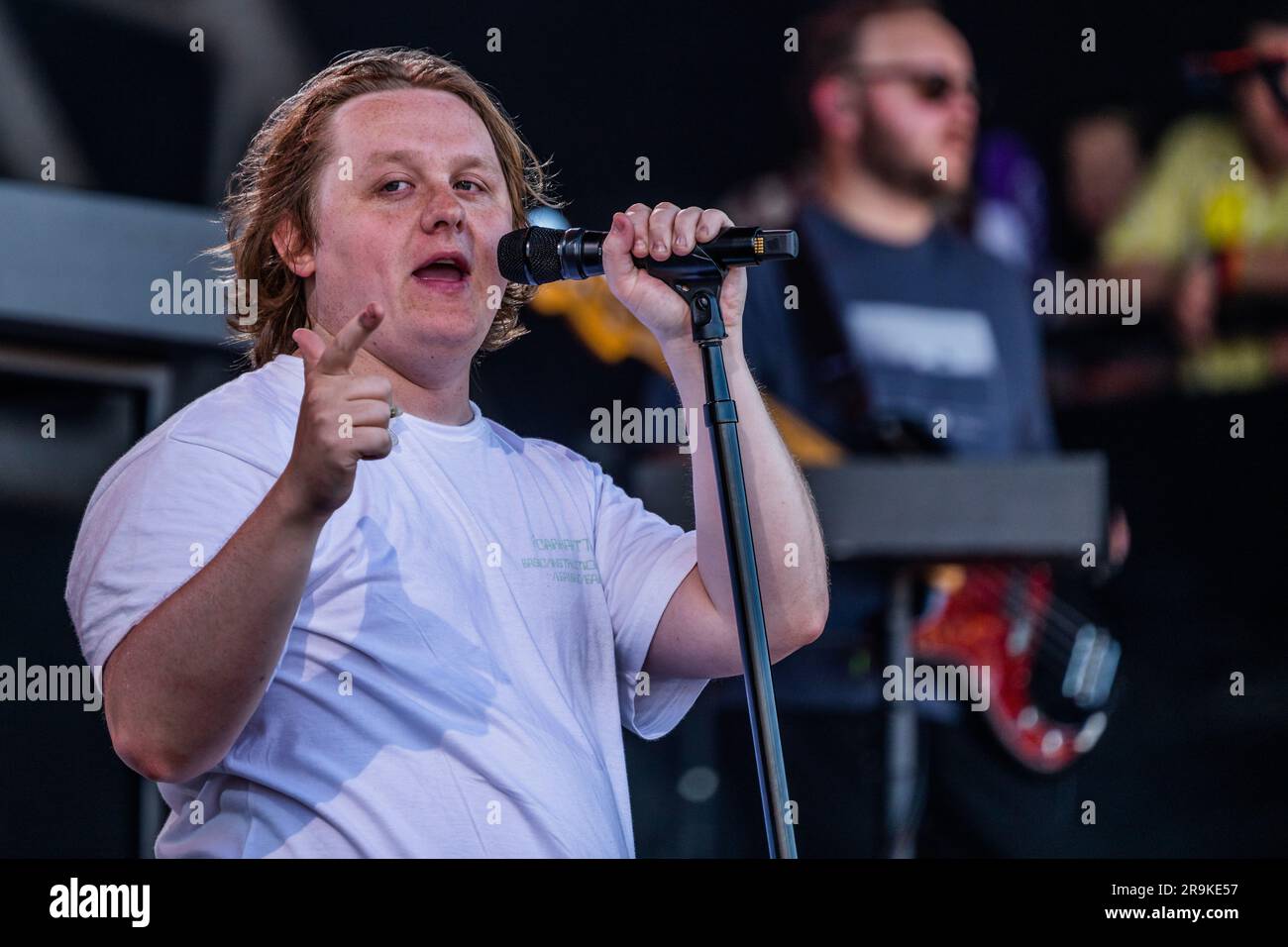 Lewis capaldi 2023 immagini e fotografie stock ad alta risoluzione ...