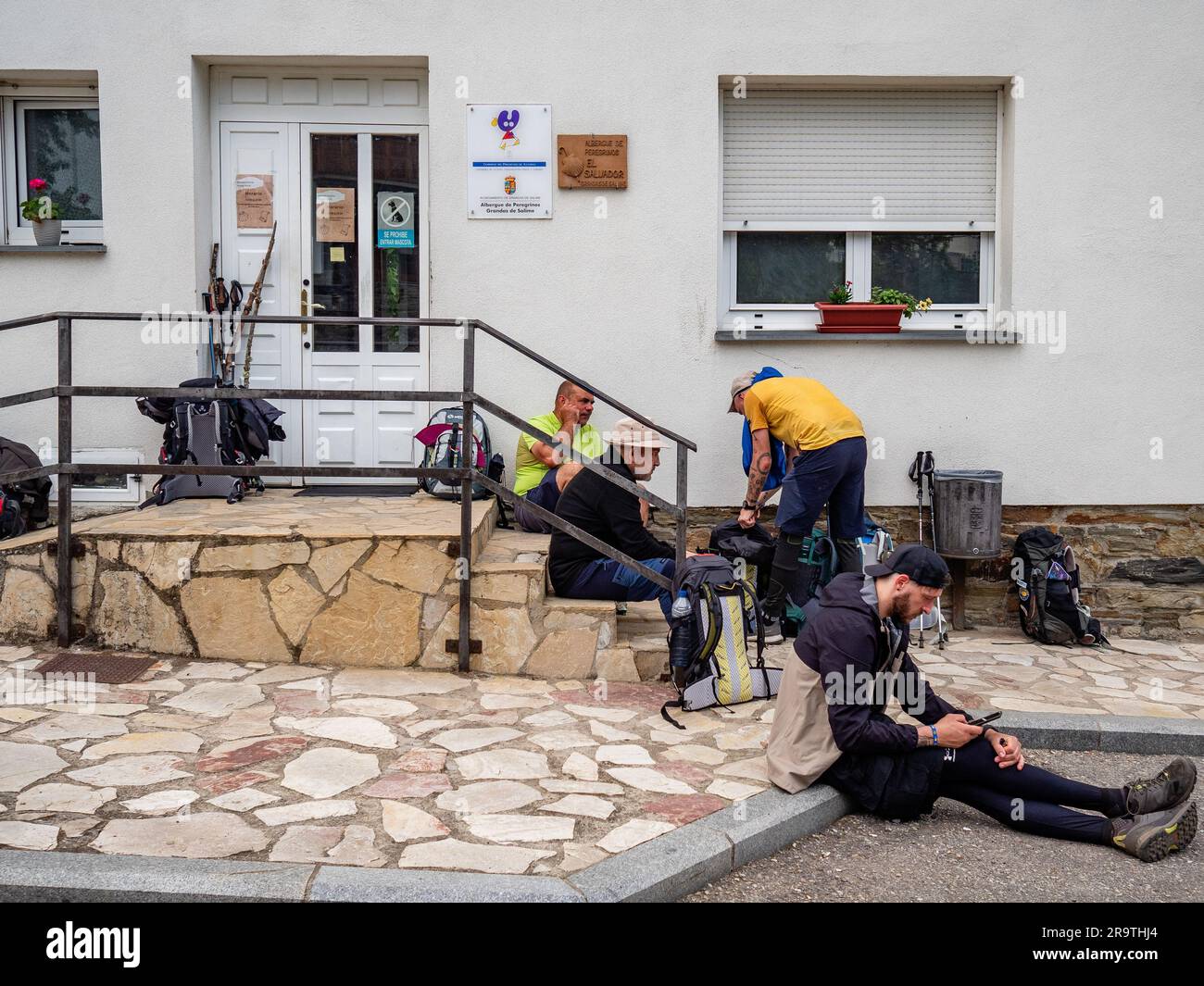 Attraenti rotte giacobine immagini e fotografie stock ad alta ...