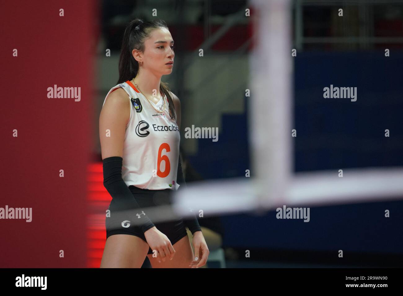ISTANBUL, TURKIYE - 11 GENNAIO 2023: Saliha Sahin in Eczacibasi Dynavit ...