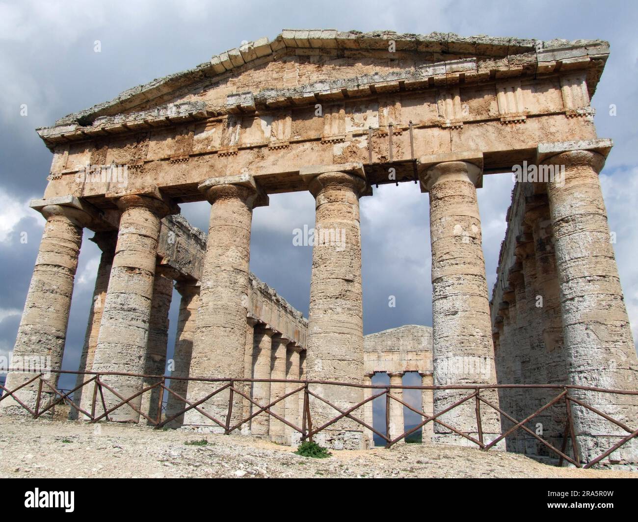 Civiltà dorica immagini e fotografie stock ad alta risoluzione - Alamy