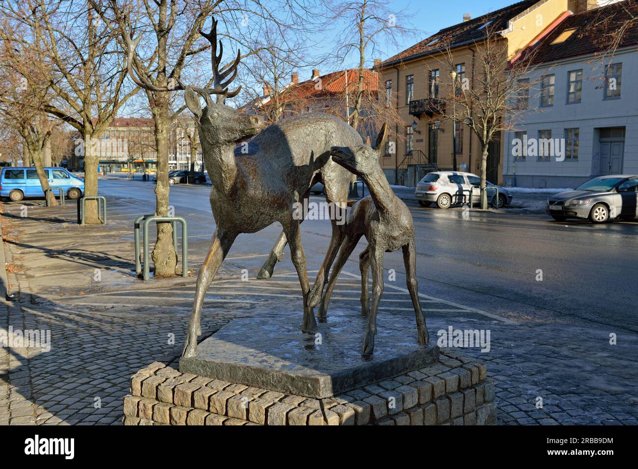 Scultura in bronzo di cervo statua immagini e fotografie stock ad alta ...