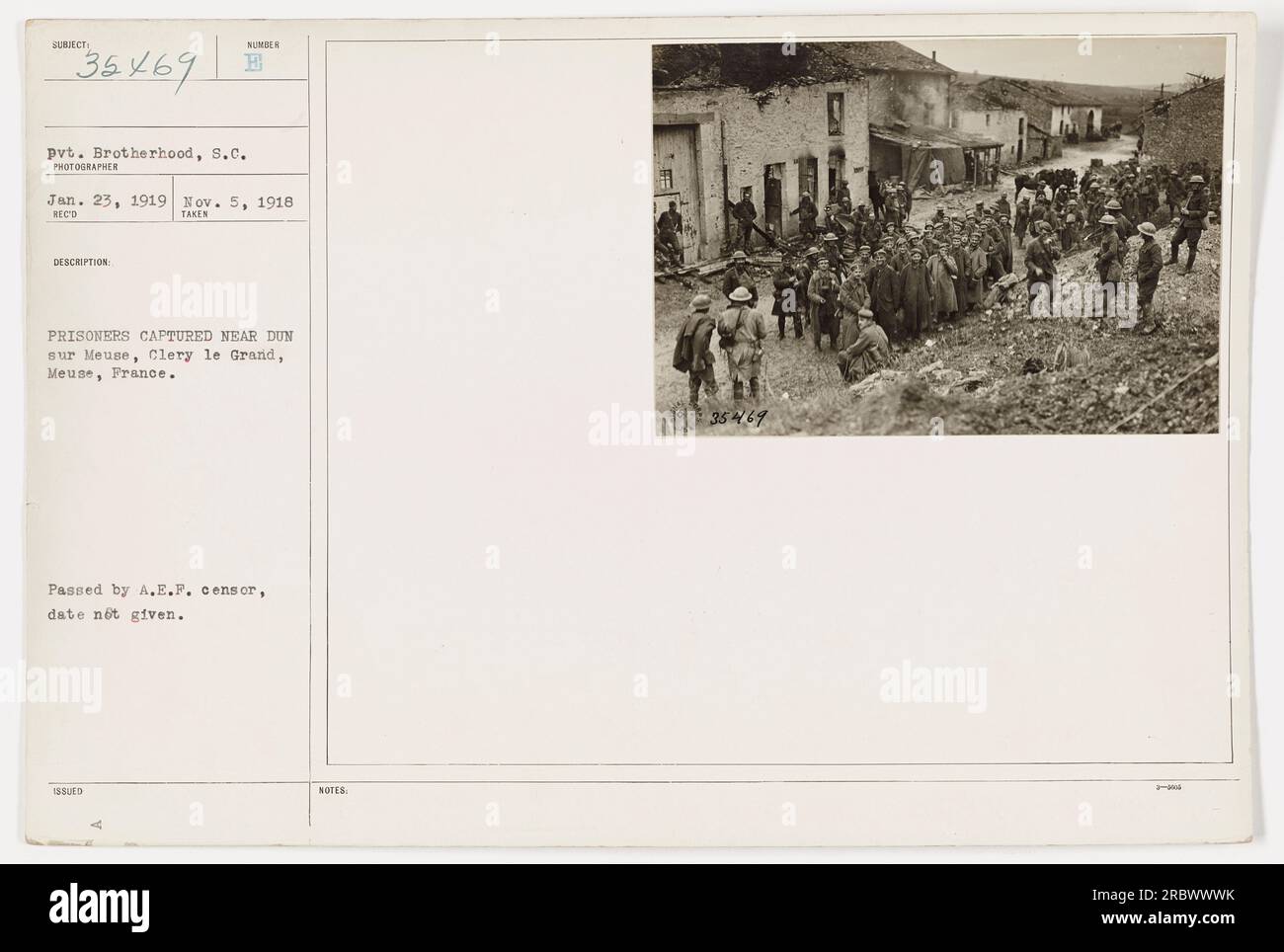 Soldati americani che catturano prigionieri immagini e fotografie stock ...