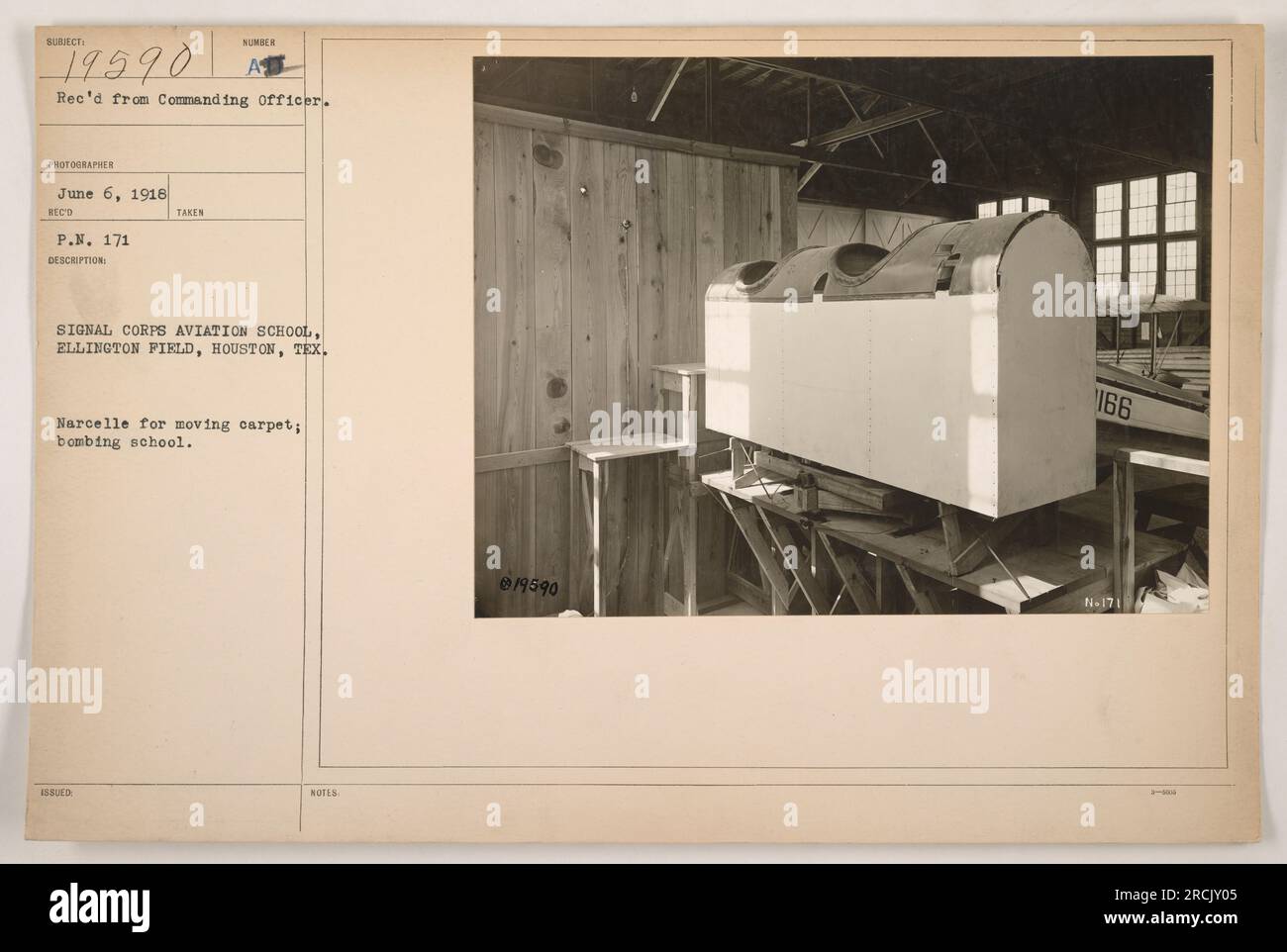 Vista aerea della Signal Corps Aviation School presso Ellington Field a ...