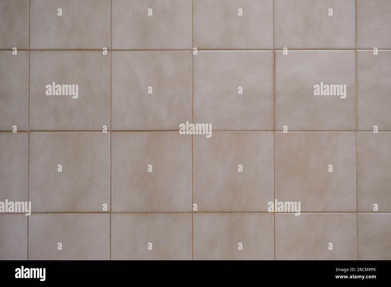 Piastrelle del bagno immagini e fotografie stock ad alta risoluzione ...