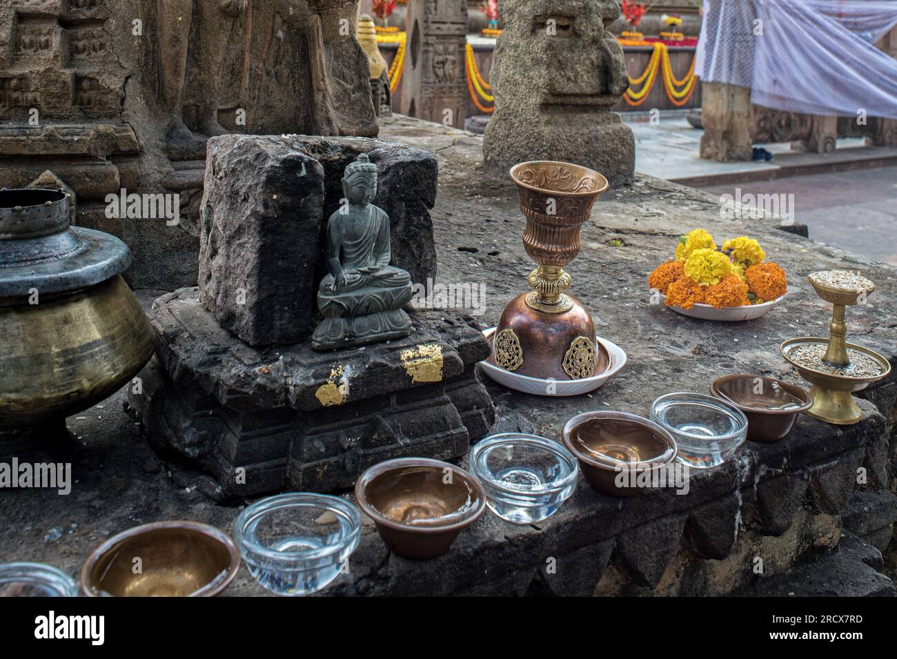 12 25 2014 rituali nella mitologia tibetana al complesso Maha Bodhi ...