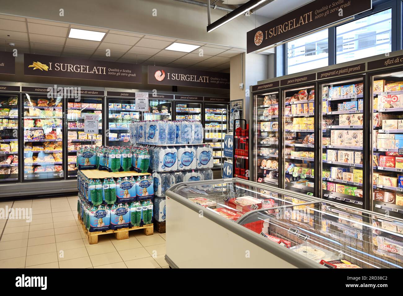 Supermercato mercato carrefour immagini e fotografie stock ad alta ...