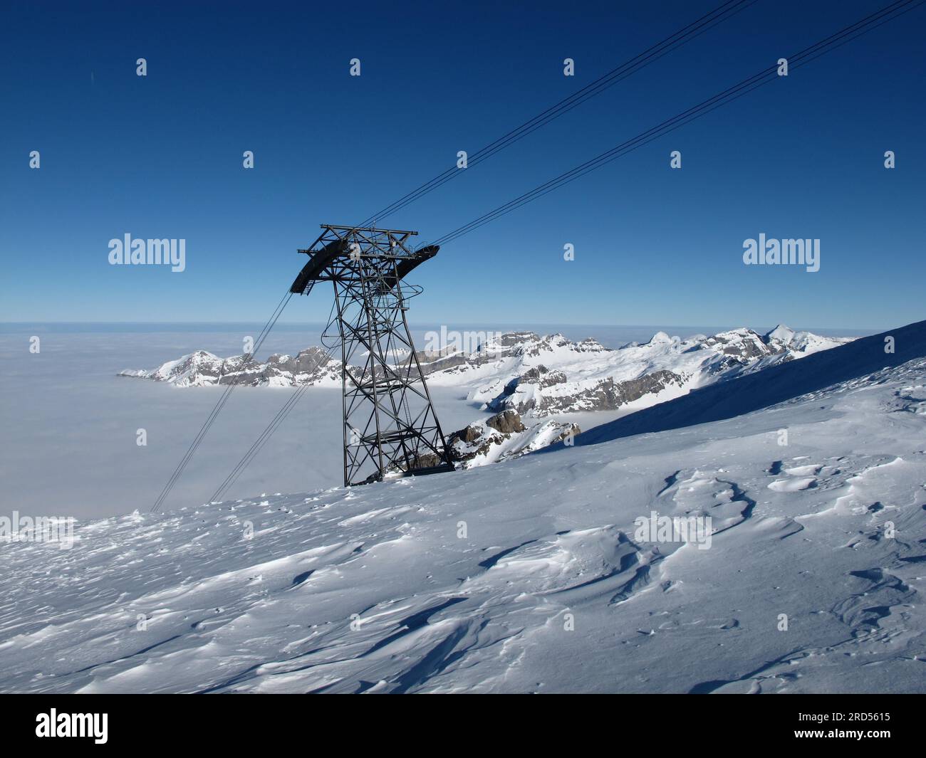 Pilone funivia immagini e fotografie stock ad alta risoluzione - Alamy