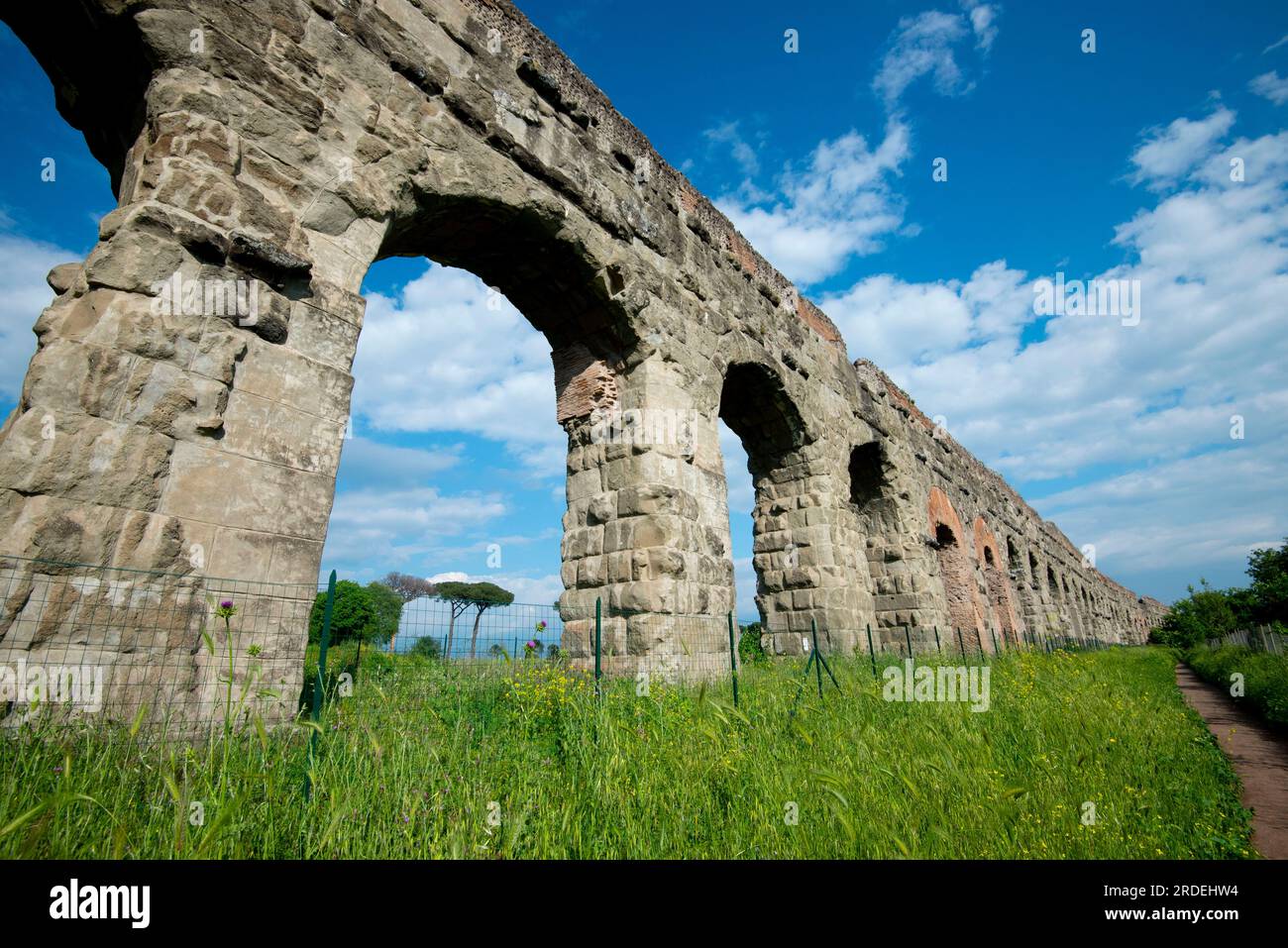 Acquedotto di appio immagini e fotografie stock ad alta risoluzione - Alamy