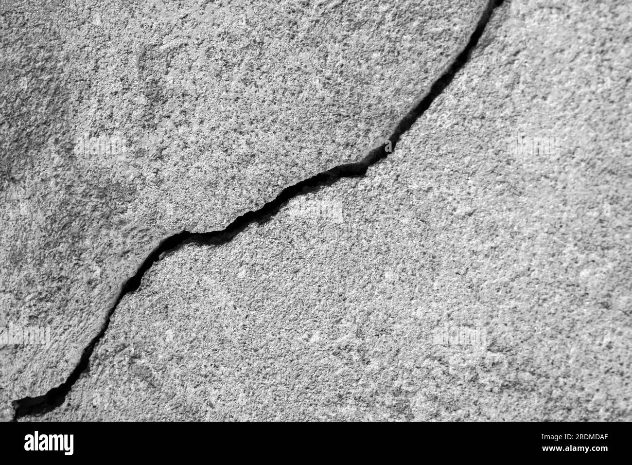 Lunga crepa Foto e Immagini Stock in Bianco e Nero - Alamy