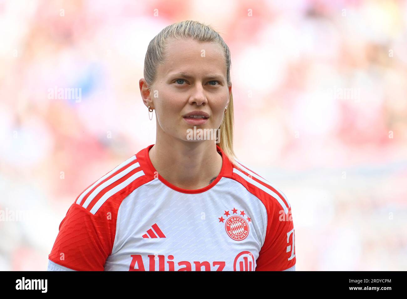 Maximiliane RALL (FCB), immagine singola, motivo singolo tagliato ...