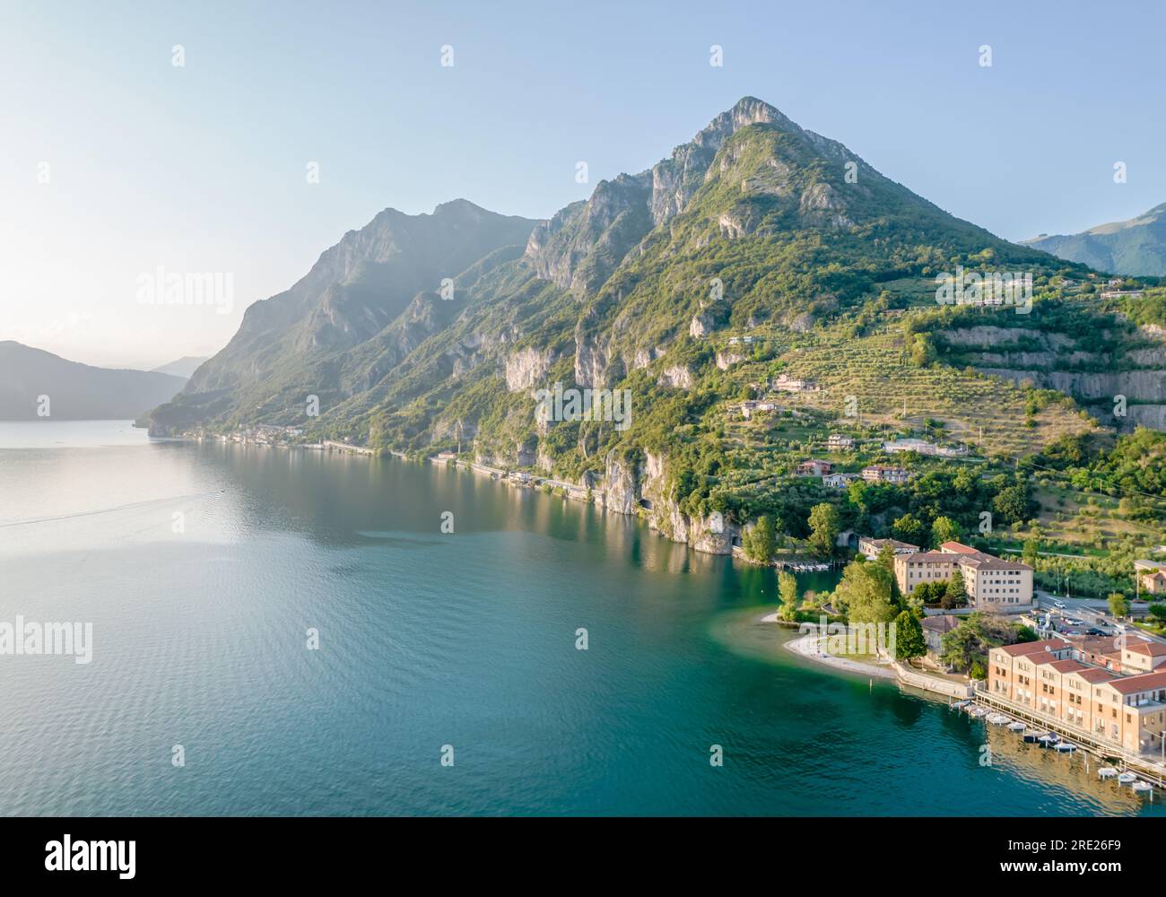 Marone lago iseo immagini e fotografie stock ad alta risoluzione - Alamy