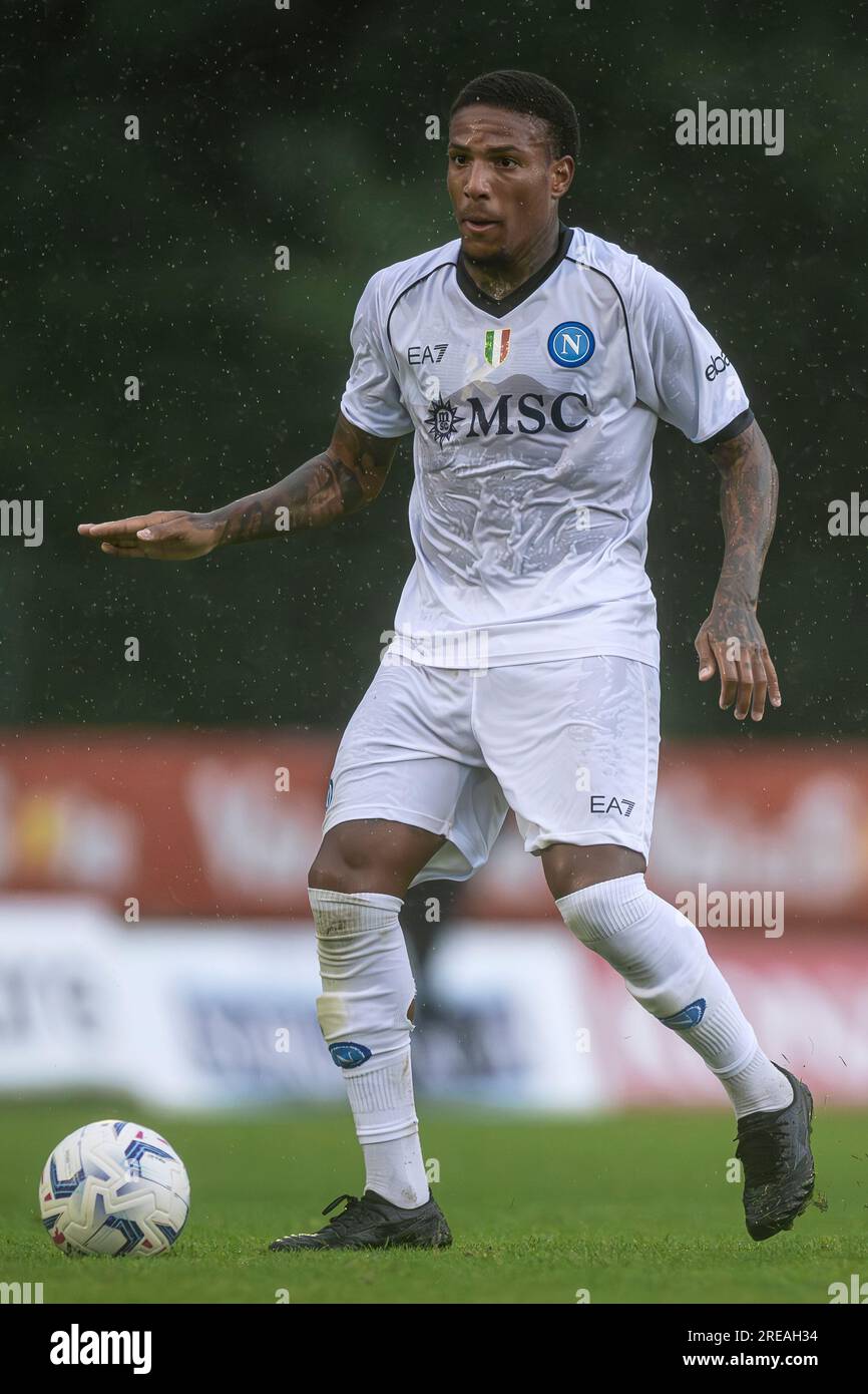 Michael folorunsho immagini e fotografie stock ad alta risoluzione - Alamy