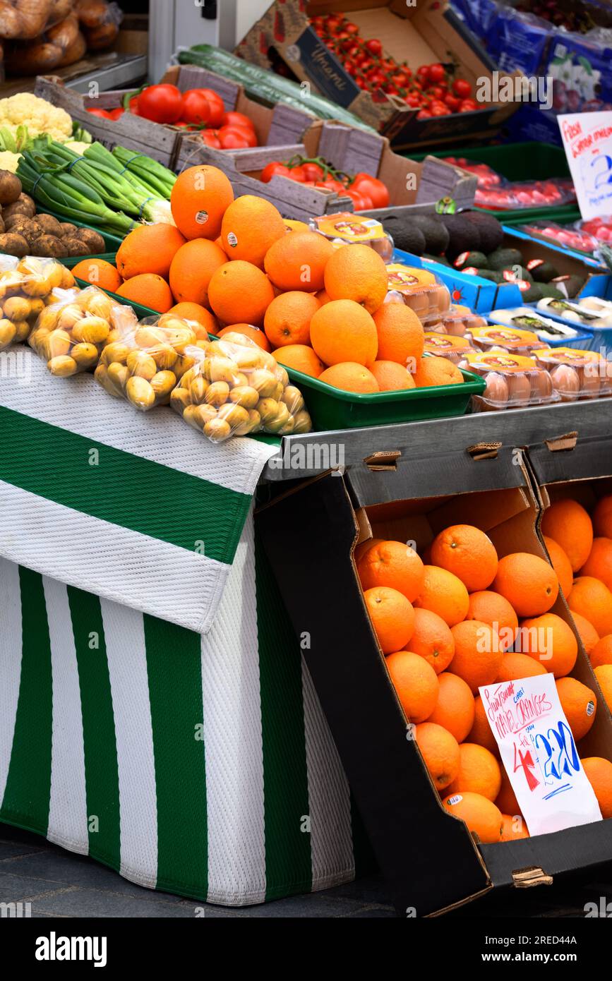 Liverpool market stall immagini e fotografie stock ad alta risoluzione ...