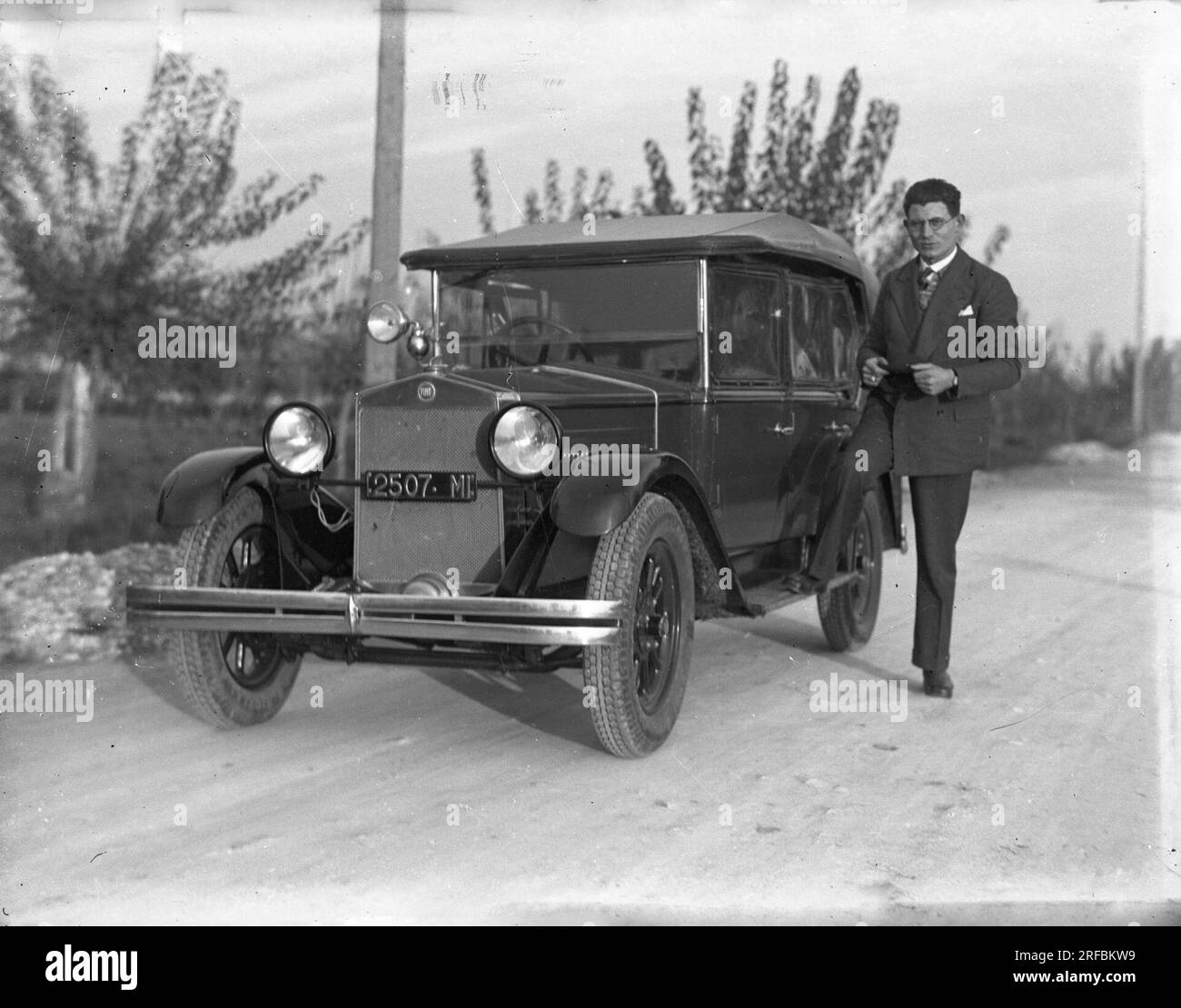 Torpedo cars immagini e fotografie stock ad alta risoluzione - Alamy