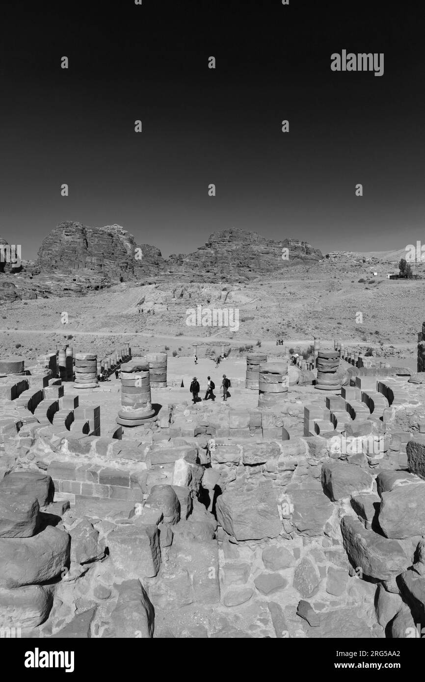 Grande tempio di petra Foto e Immagini Stock in Bianco e Nero - Alamy