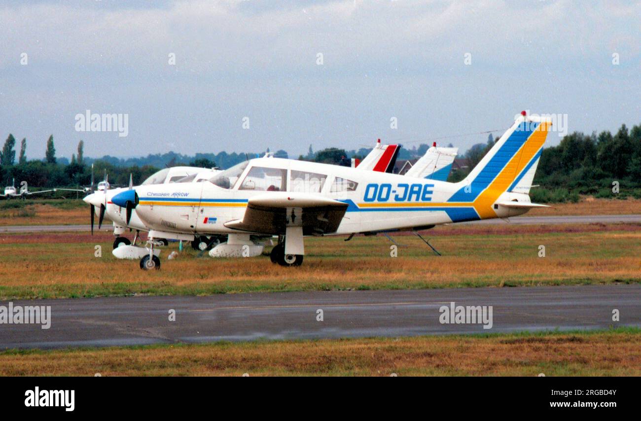 Piper pa 28r 200 cherokee arrow immagini e fotografie stock ad alta ...