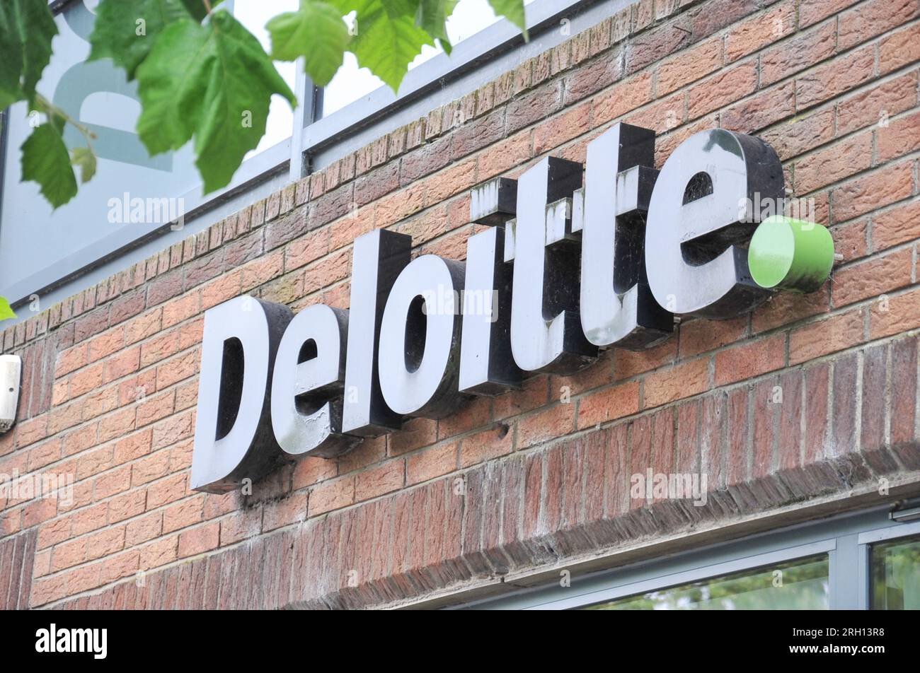 Segnaletica del logo deloitte immagini e fotografie stock ad alta ...