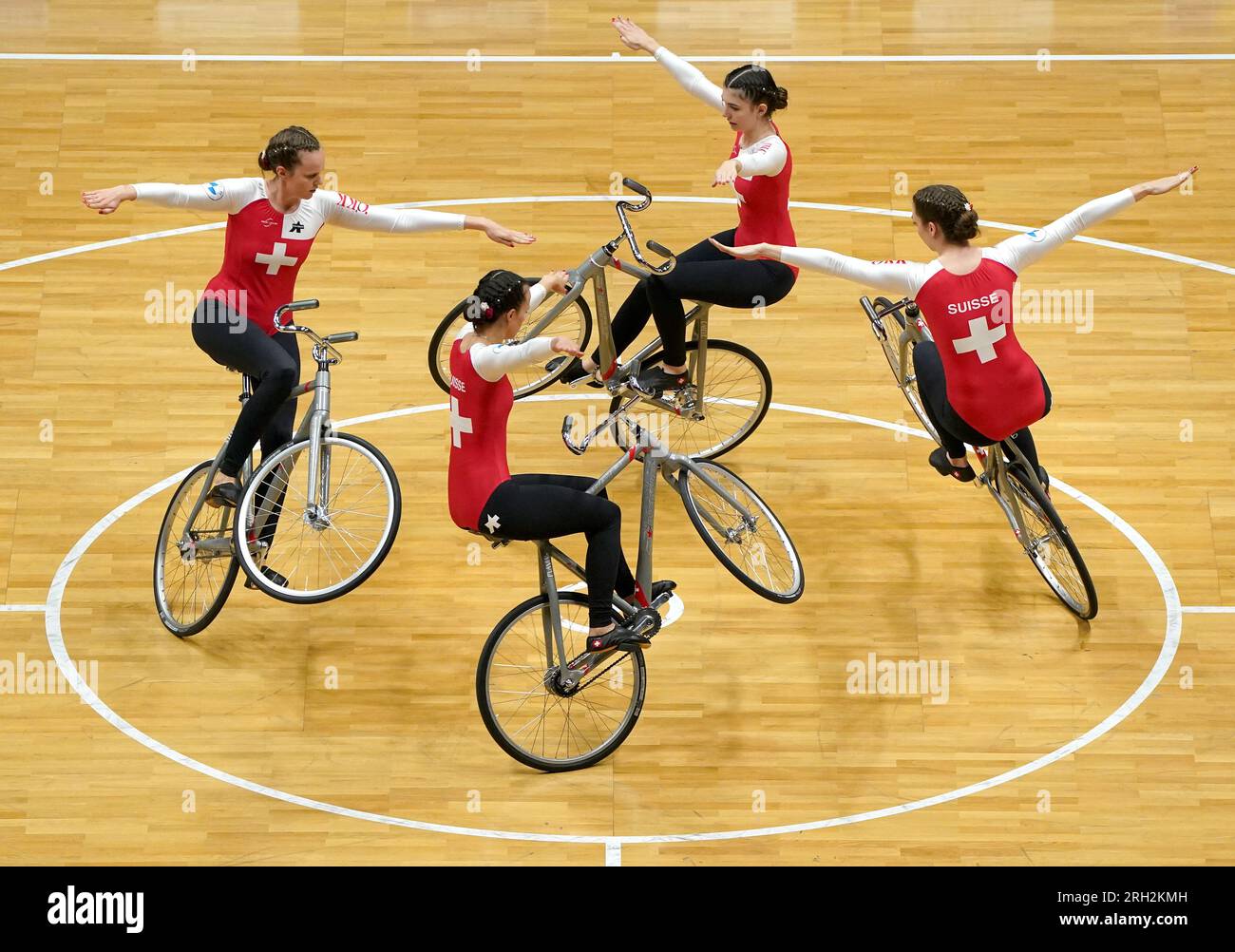 Svizzera durante la finale Open Elite Artistic Cycling-Act4-Indoor ...