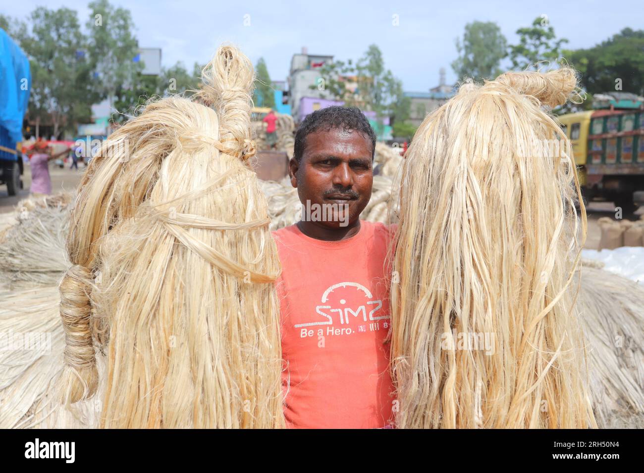Mercato della fibra di iuta immagini e fotografie stock ad alta risoluzione - Alamy