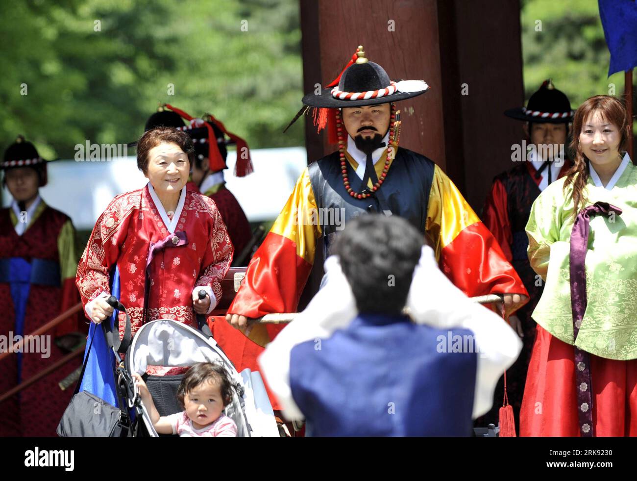 Kaiserliche garde immagini e fotografie stock ad alta risoluzione - Alamy
