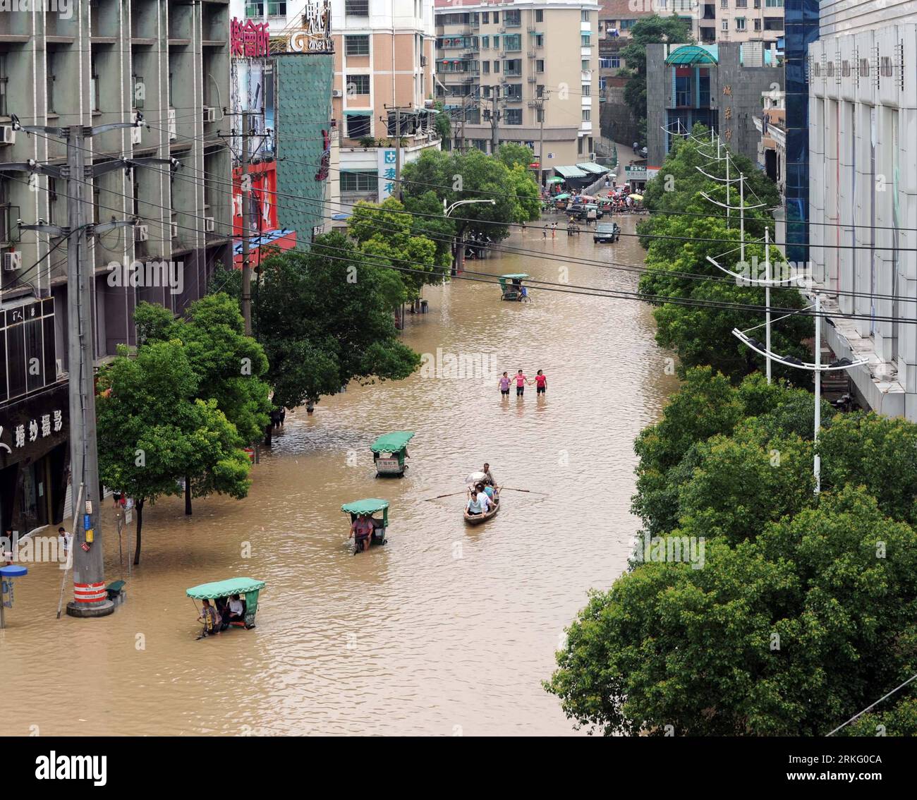 Hochwasser hochwasser hochwasser hochwasser immagini e fotografie stock ...