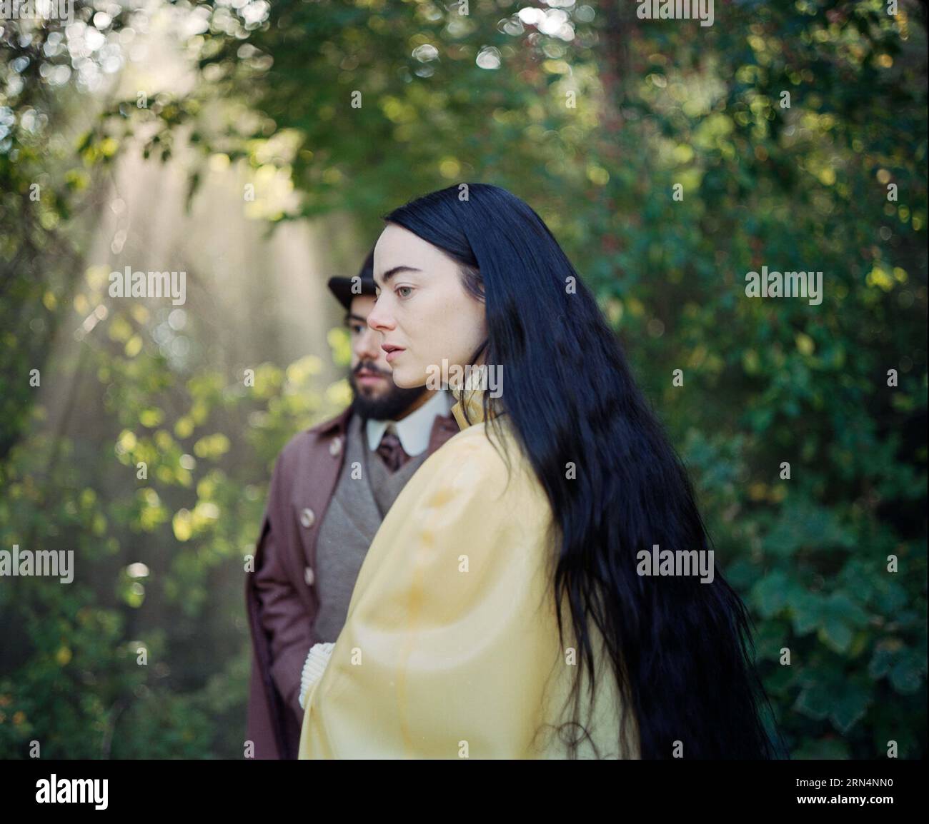 POOR THINGS (2023) RAMY YOUSSEF EMMA STONE YORGOS LANTHIMOS (DIR) SEARCHLIGHT PICTURES ...