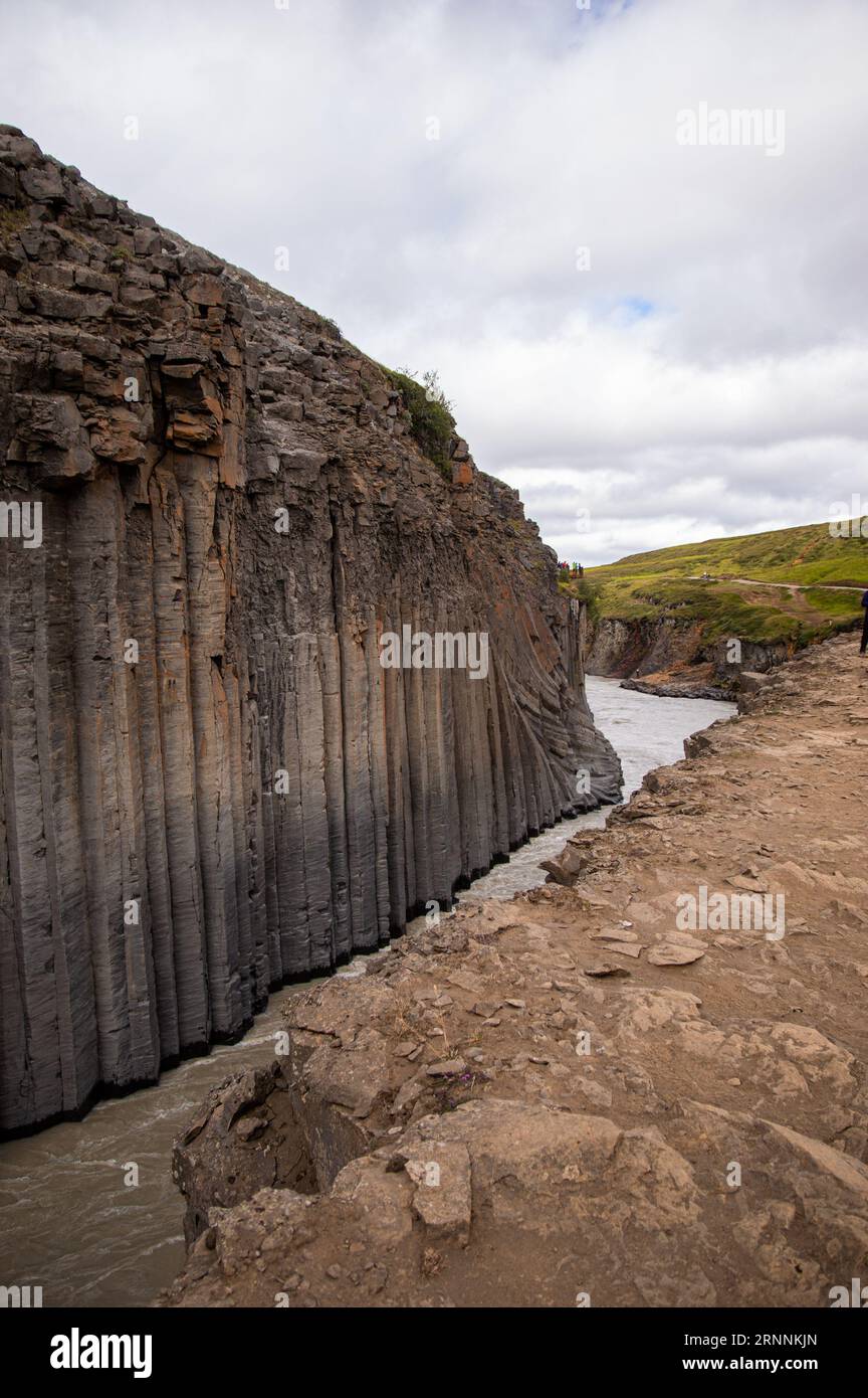 Canyon studlagil immagini e fotografie stock ad alta risoluzione - Alamy