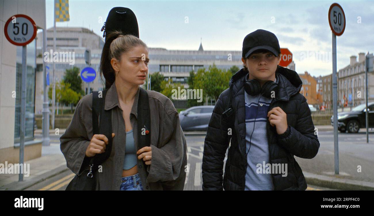 Flora e il figlio eve hewson immagini e fotografie stock ad alta ...