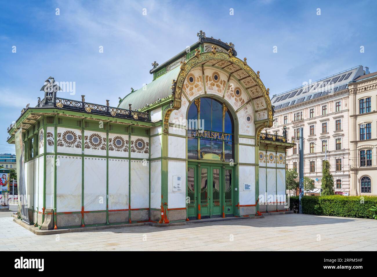 Stazione di karlsplatz stadtbahn immagini e fotografie stock ad alta ...