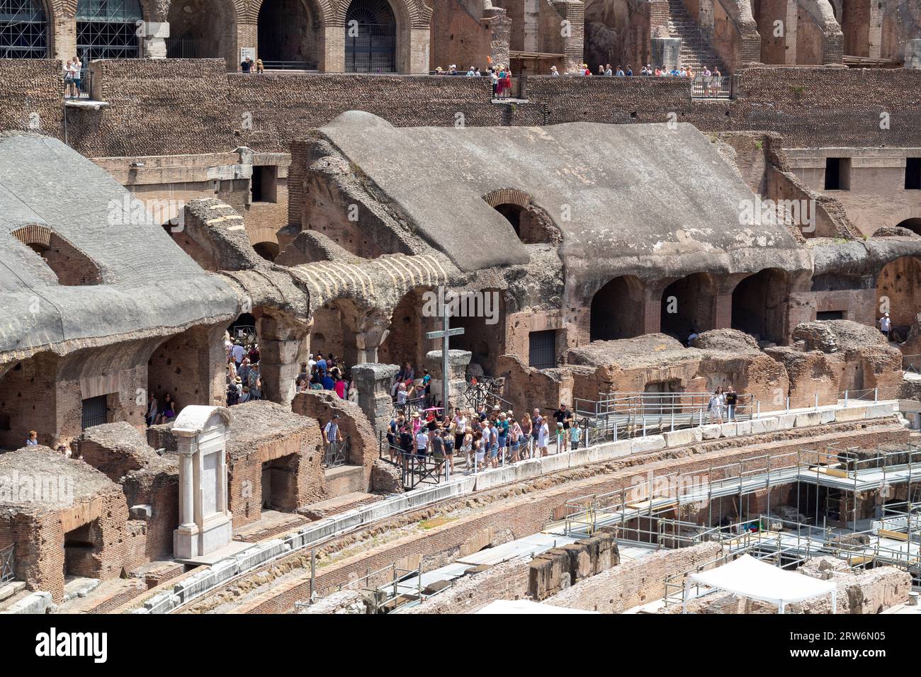 Il colosseo interno immagini e fotografie stock ad alta risoluzione - Alamy