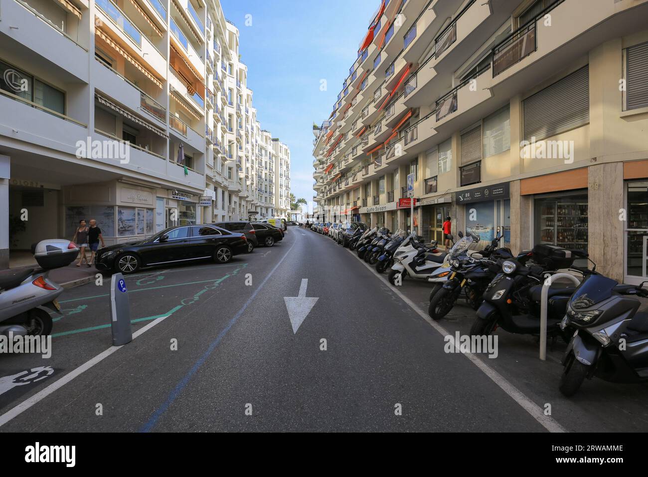 Città di cannes immagini e fotografie stock ad alta risoluzione - Alamy