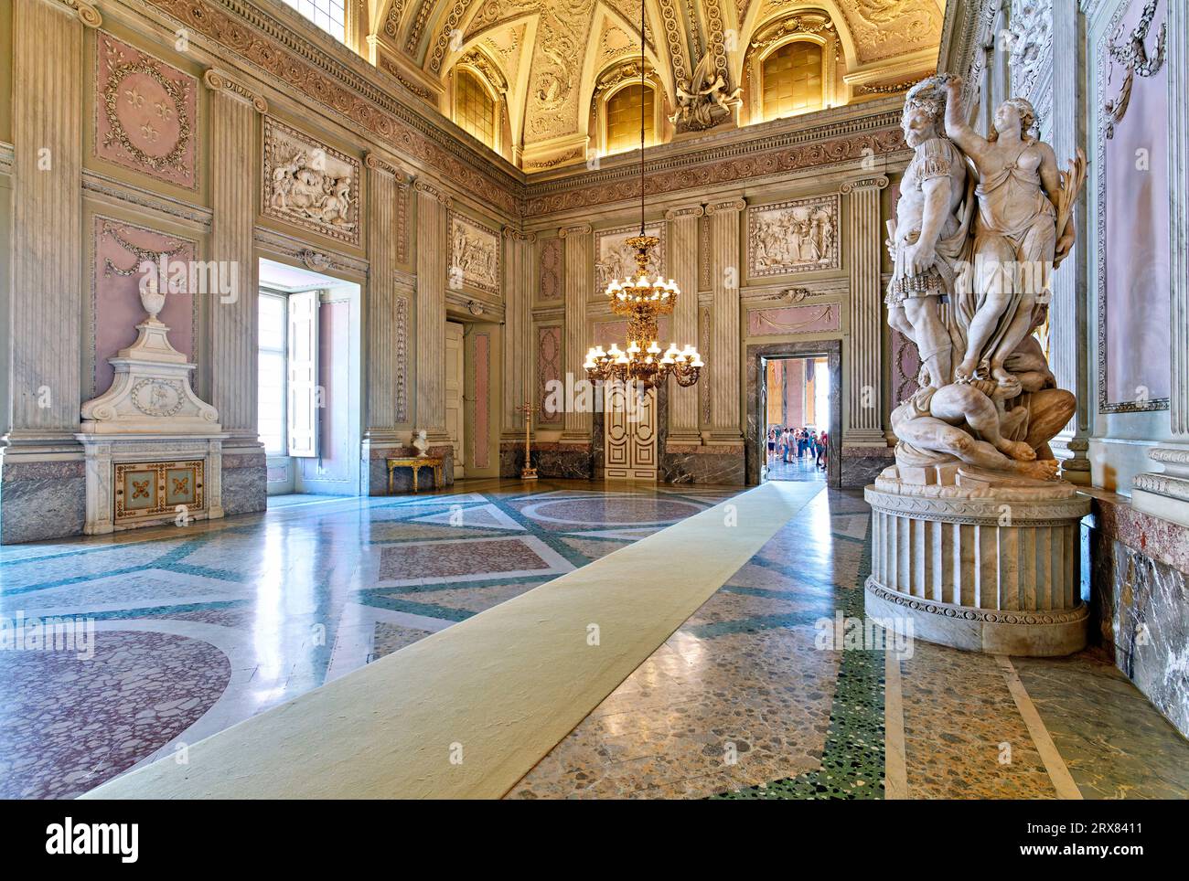 Guardie del corpo reali immagini e fotografie stock ad alta risoluzione ...