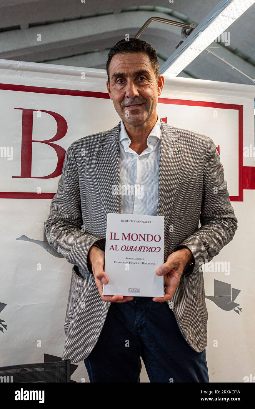 Roberto vannacci immagini e fotografie stock ad alta risoluzione - Alamy