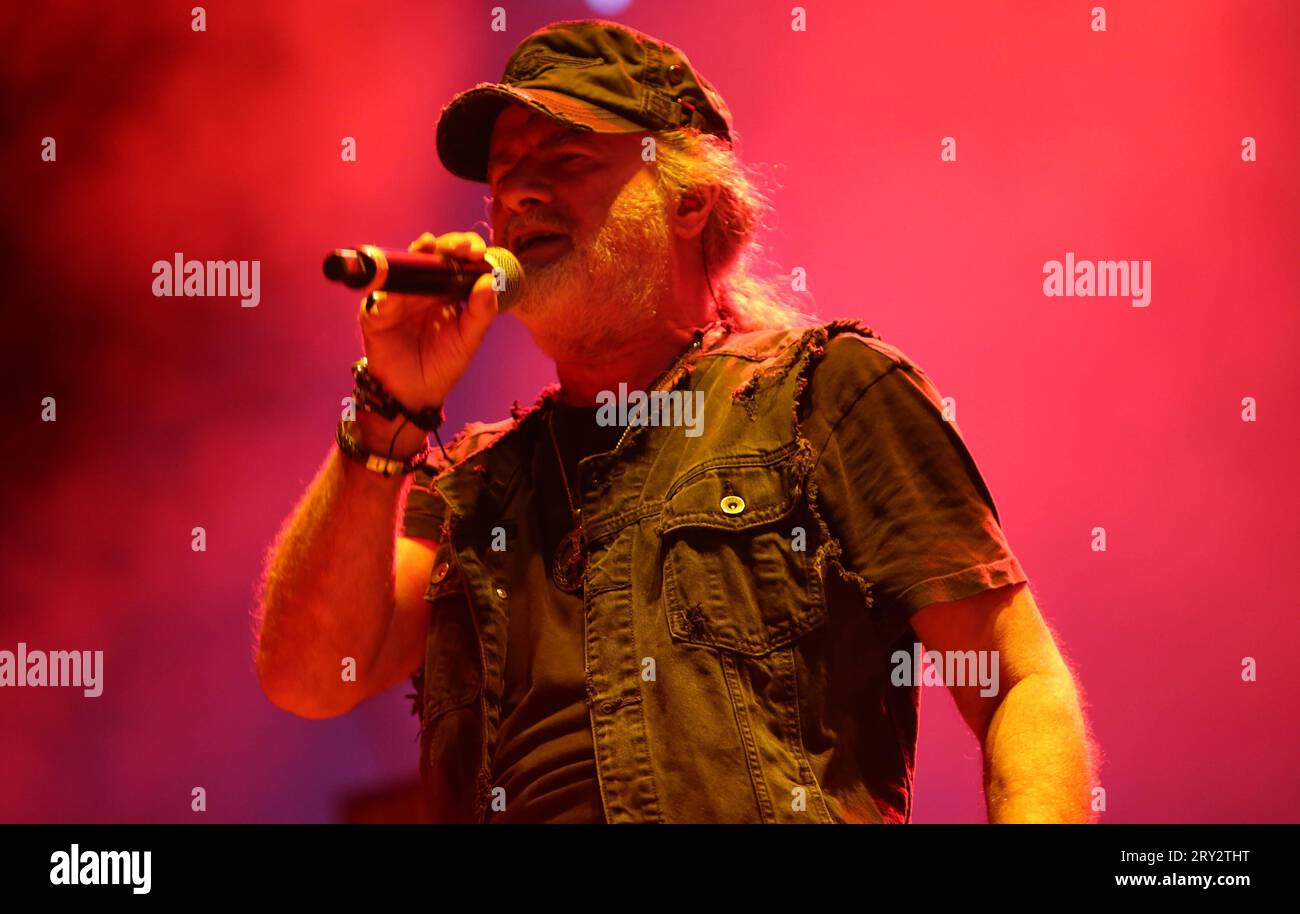 Krokus-Sänger Marc Storace. Konzert der schweizerischen Hard-Rock-Band ...