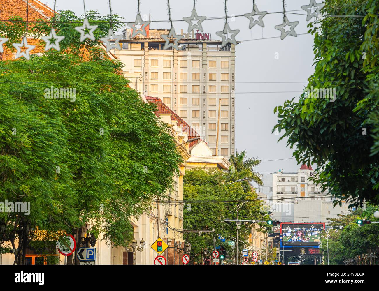 Indonesien surabaya road immagini e fotografie stock ad alta ...