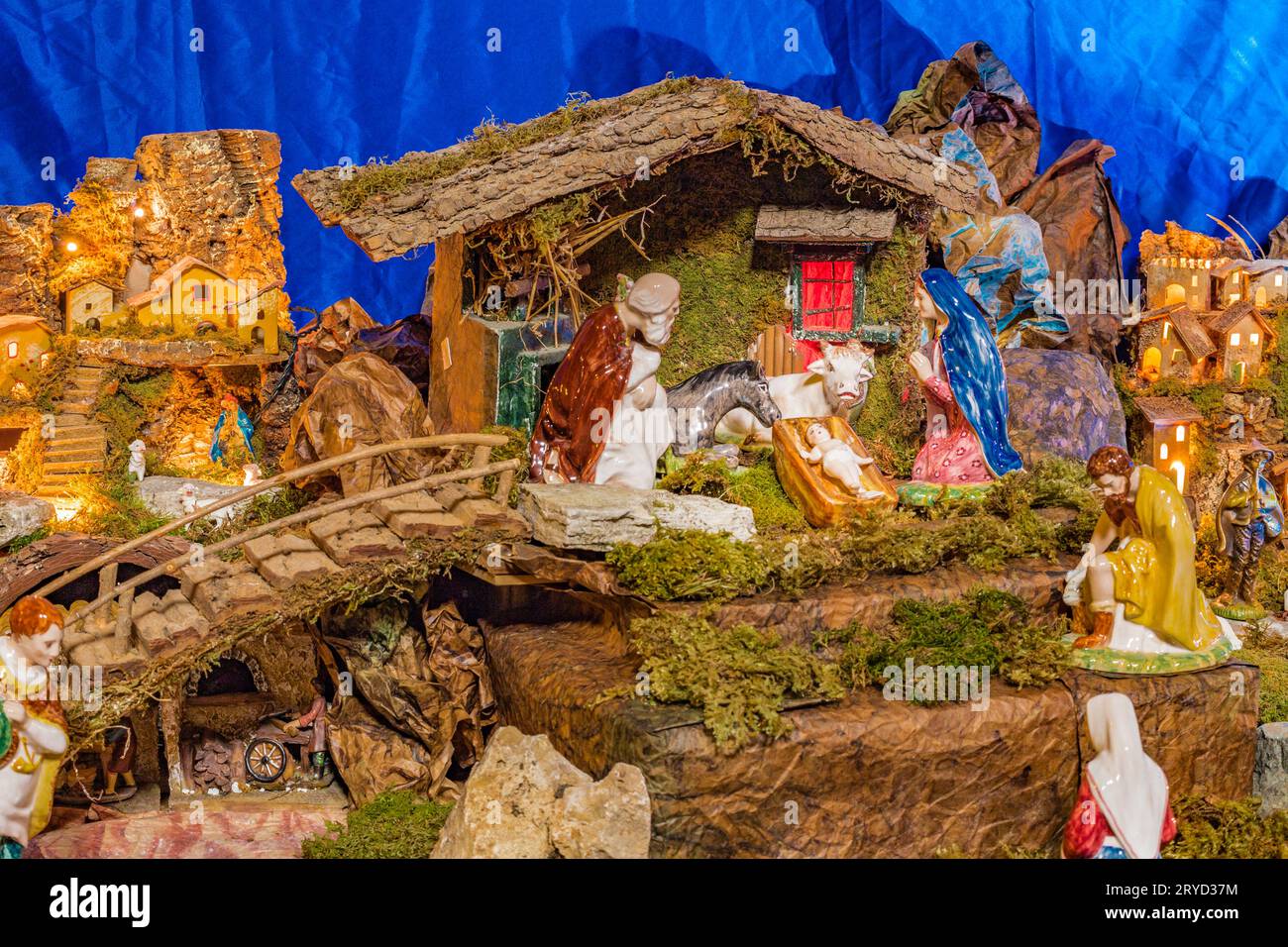 Italiano presepe immagini e fotografie stock ad alta risoluzione - Alamy