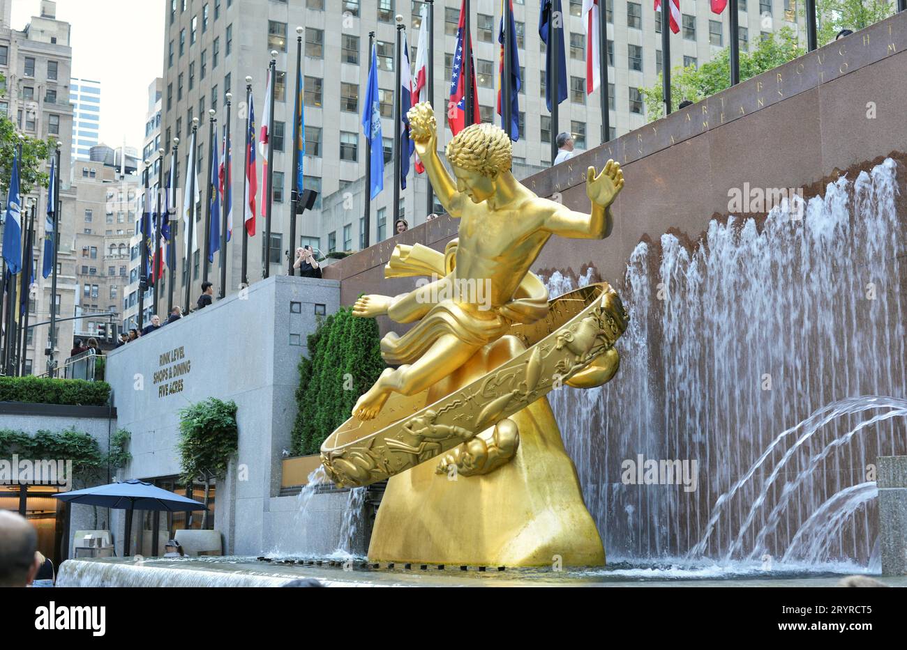 Historisches rockefeller center immagini e fotografie stock ad alta ...