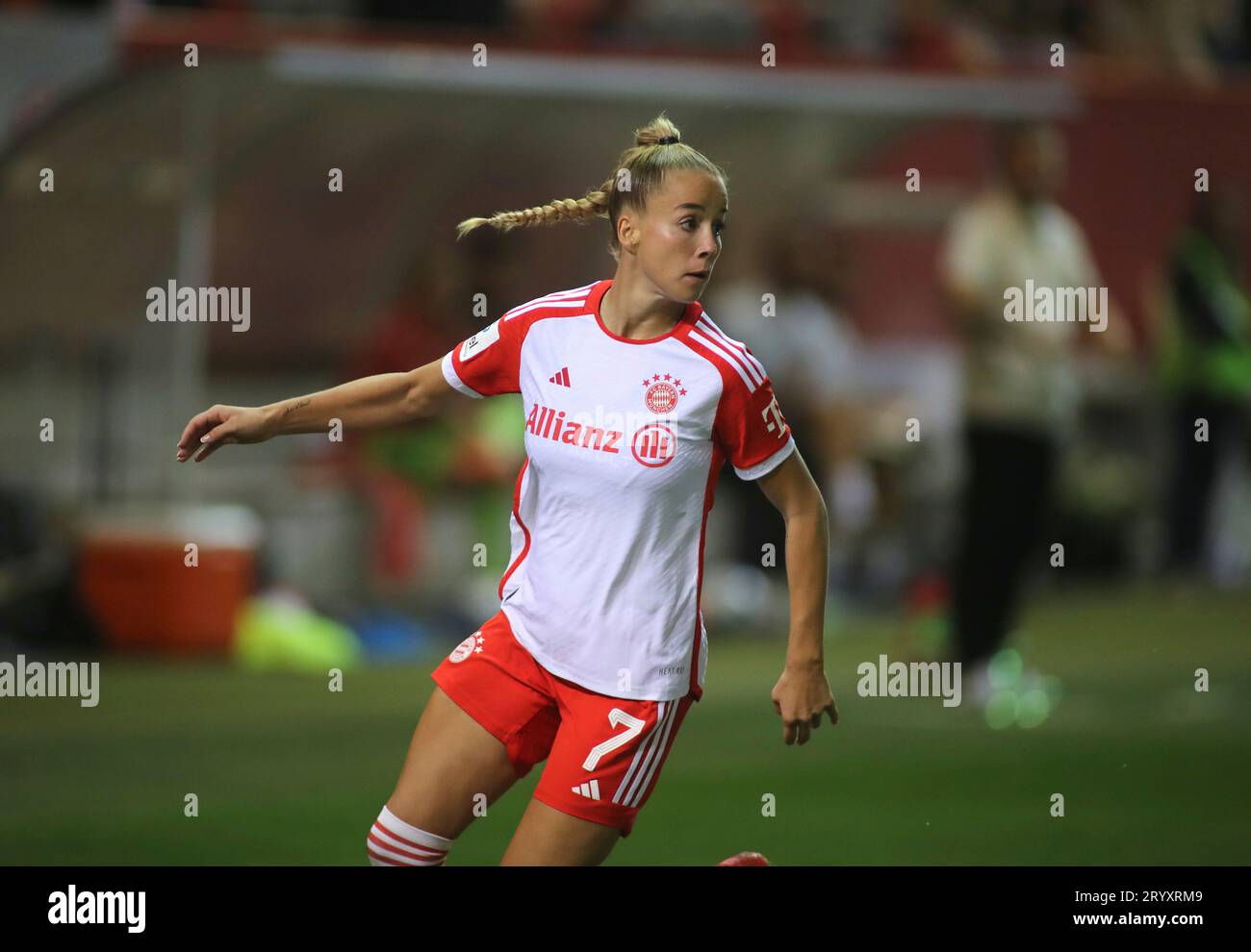 Giulia gwinn fc bayern monaco immagini e fotografie stock ad alta ...