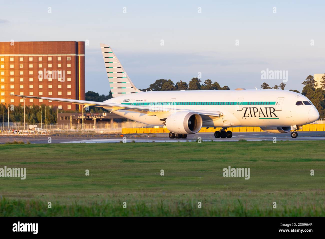 Aereo zipair immagini e fotografie stock ad alta risoluzione - Alamy