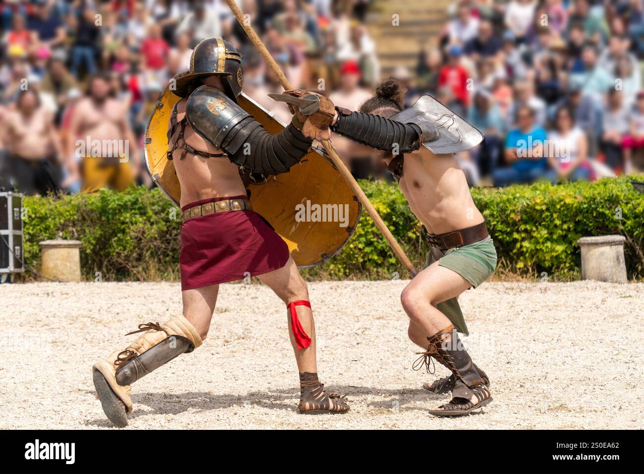 Gladiatori nell'arena immagini e fotografie stock ad alta risoluzione ...