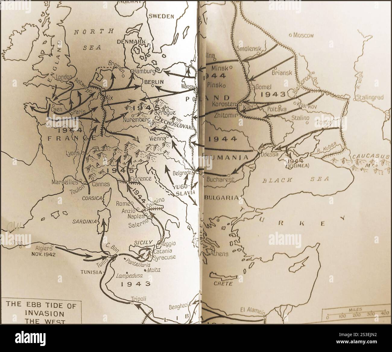 Una vecchia mappa che mostra i movimenti delle truppe in Europa durante ...