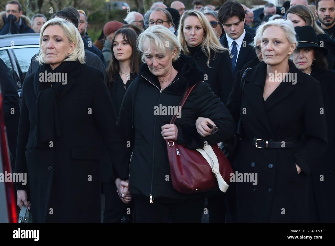 French far-right leader Marine Le Pen, left, her sisters Yann Le Pen ...