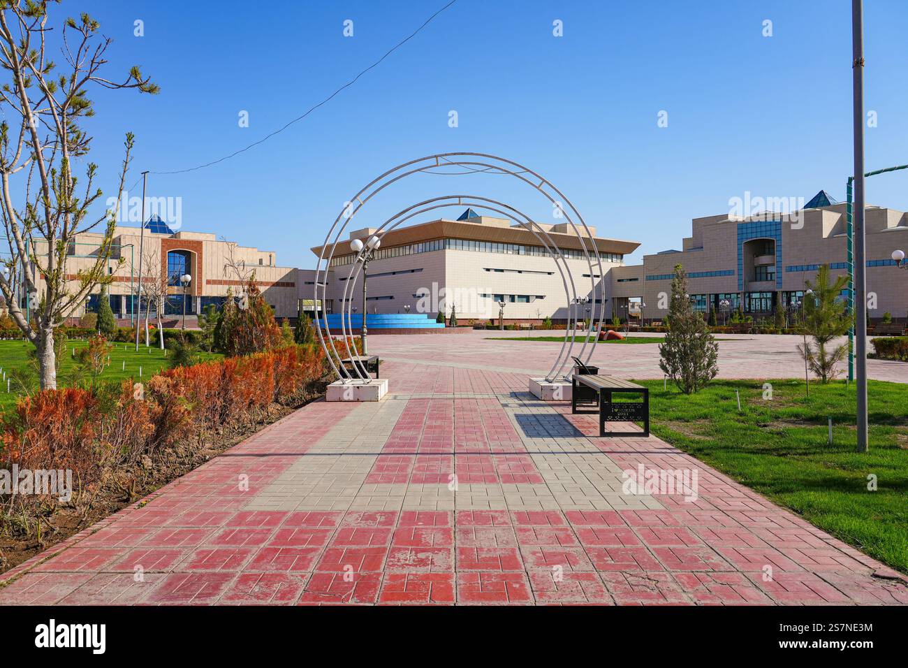 Il Nukus Museum of Art o Igor Savitsky Museum, nella capitale del ...