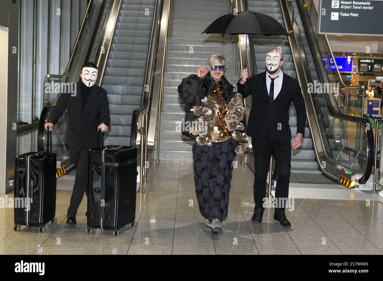 RTL Dschungelcamp - Francoforte 2025. Sam Dylan beim Abflug ins RTL ...