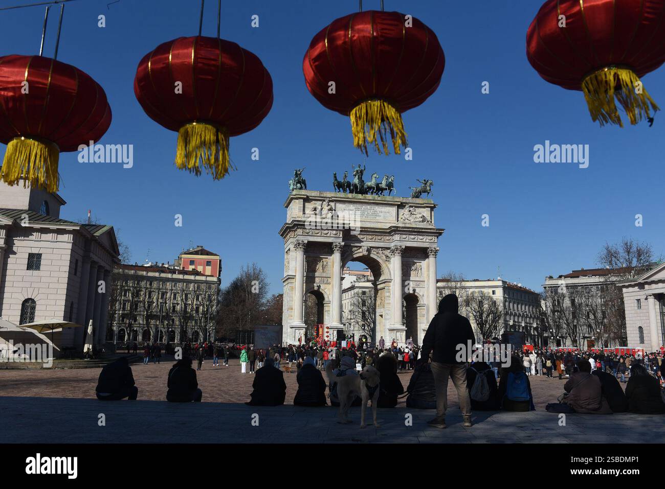 Milano, Italia. 2 febbraio 2025. Il Capodanno cinese segna un nuovo ...