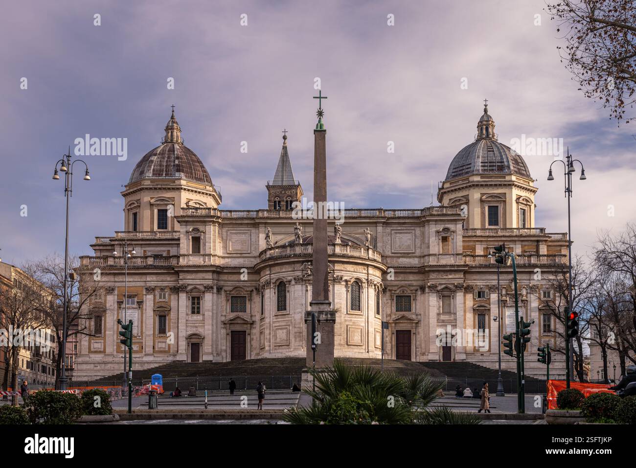 La Basilica di Santa Maria maggiore, o chiesa di Santa Maria maggiore ...